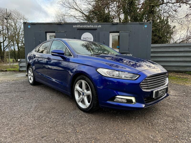 Used FORD MONDEO 2016 Blue in Andover, Hampshire | Smith and Clarks