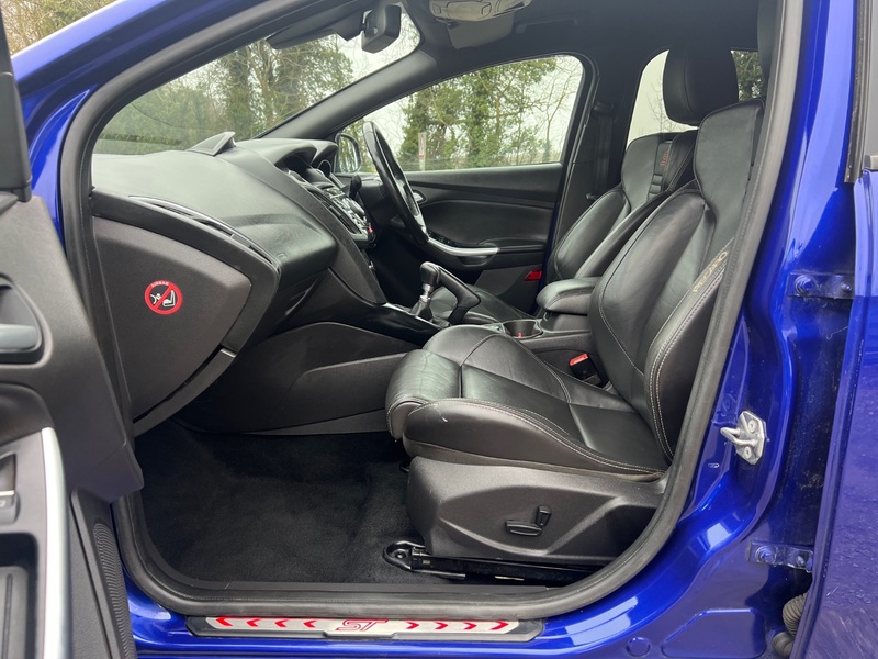 Used FORD FOCUS in Andover, Hampshire | Smith and Clarks